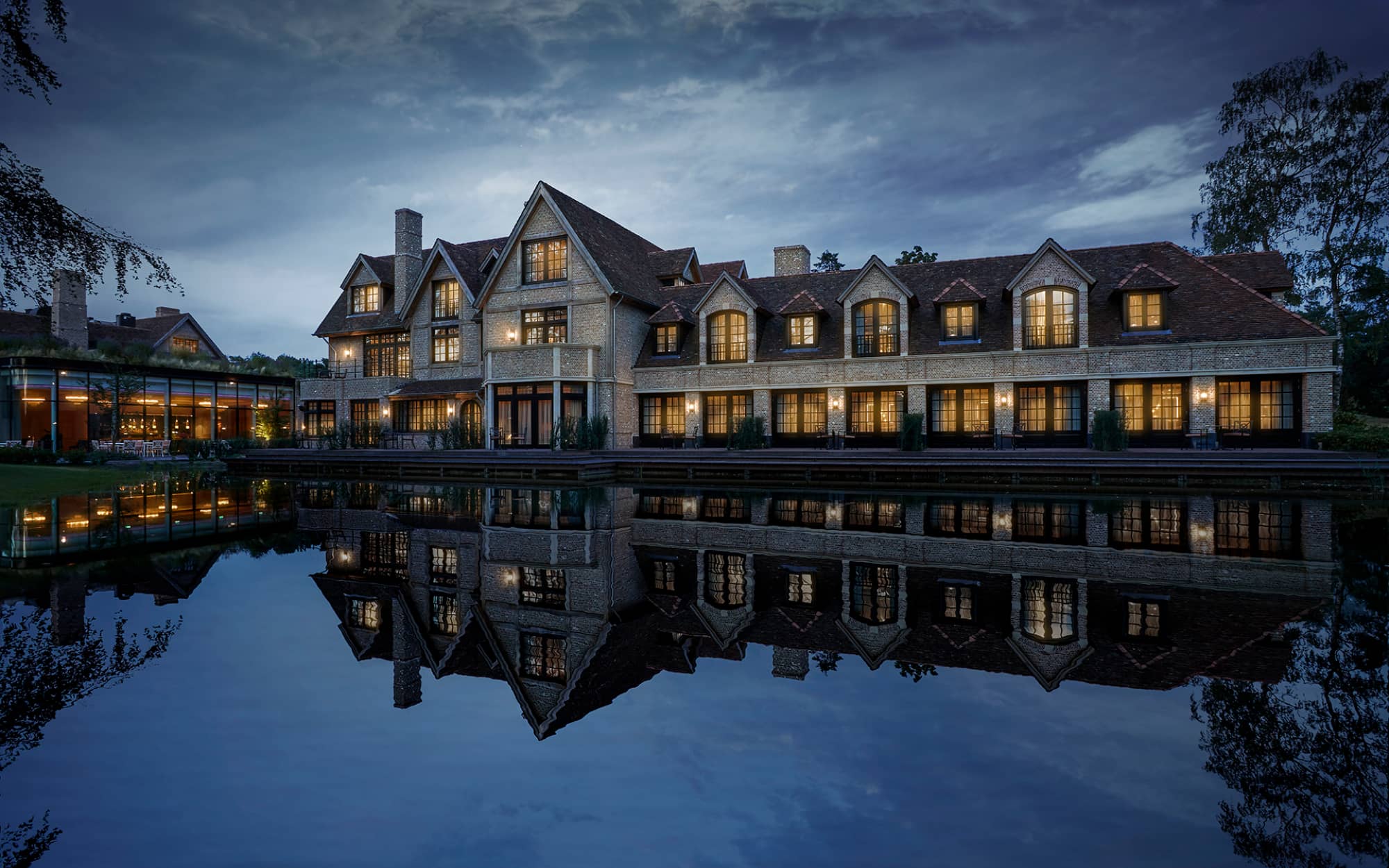 Home - The Duke Golf - Suites